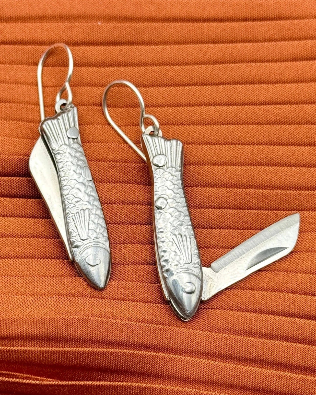 1 Fishing Earring – Feather + Larch